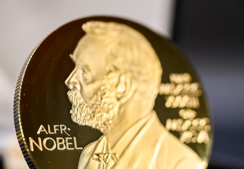 Le prix Nobel de médecine 2024 récompense les découvreurs du principe de régulation des gènes ...